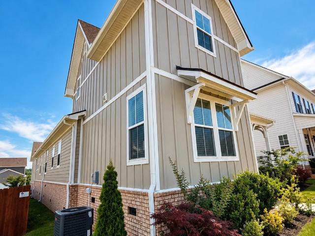 820 Goswell Dr