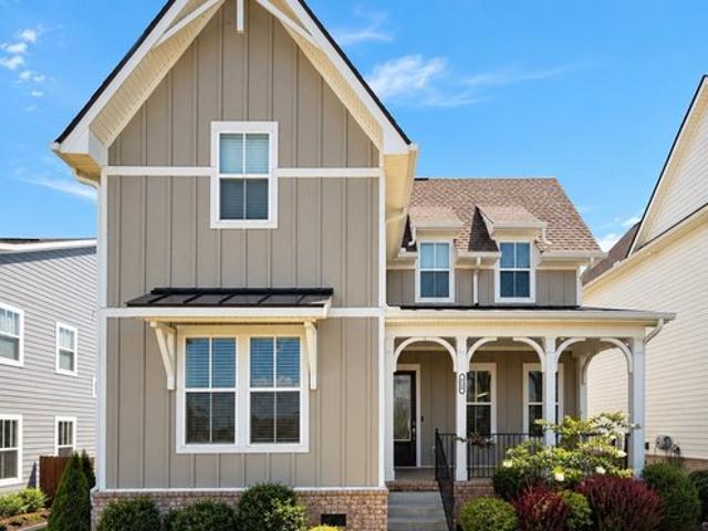 820 Goswell Dr, Nolensville, TN 37135