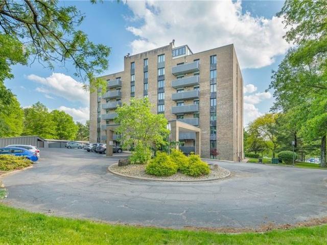 820 E Beau St Apt 1G, Washington, PA 15301
