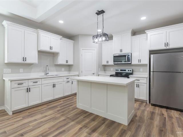 820 E Cedar Avenue 101