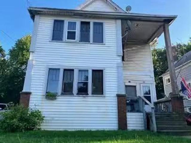 820 East Buchtel Avenue 1 820 East Buchtel Avenue