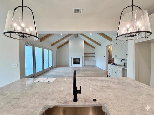 820 Edgefield Road