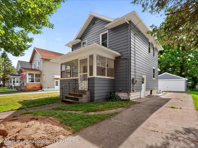 820 Fleming Avenue