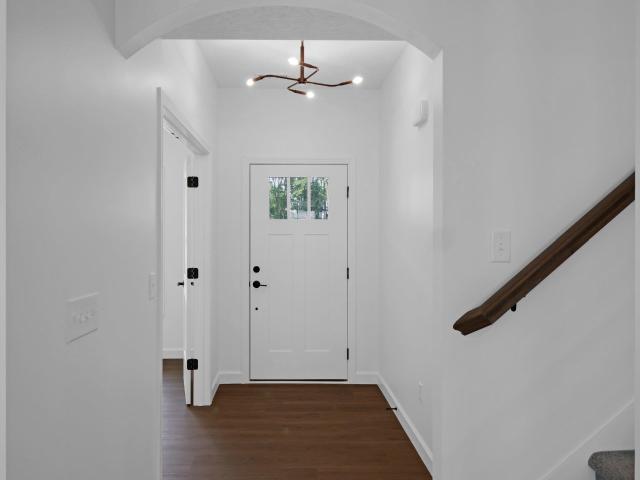 820 Hackberry Court