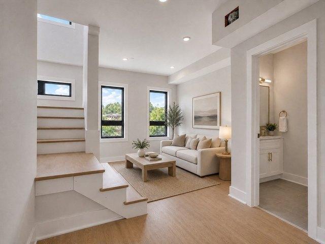 820 Hyde Park Ave Unit 306, Boston, MA 02136
