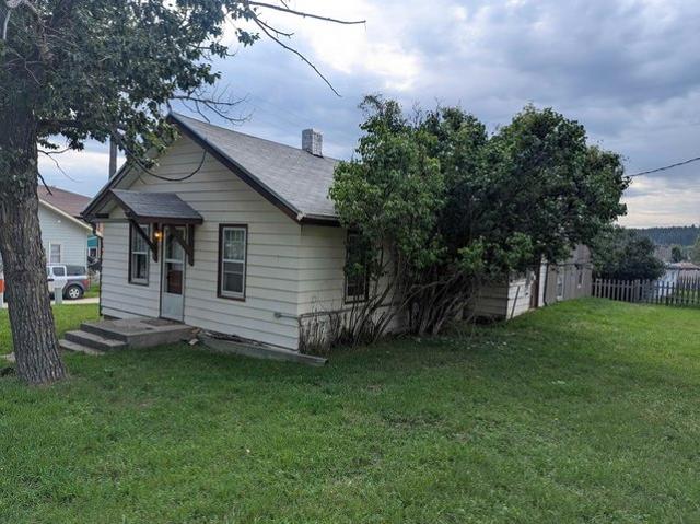 820 Montgomery St, Custer, SD 57730
