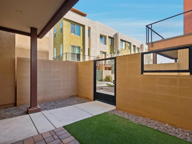 820 N 8th Avenue # 24