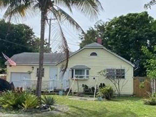 820 N 26th Ave, Hollywood, FL 33020