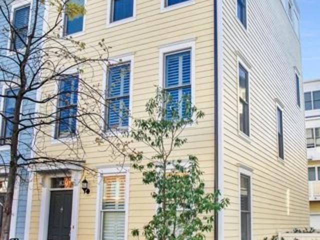 820 N Alfred St, Alexandria, VA 22314