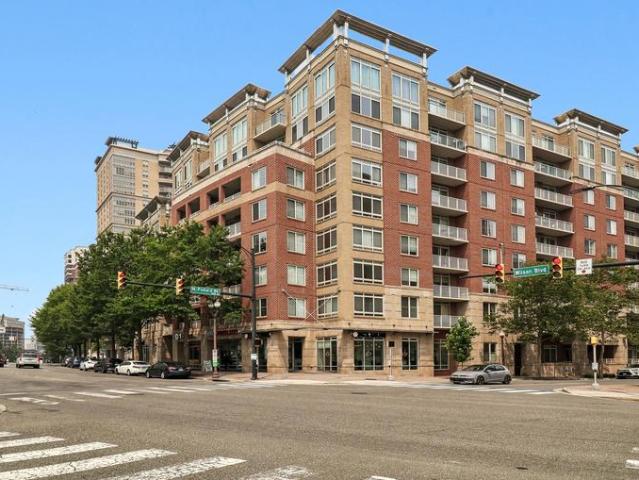 820 N Pollard Street # 214