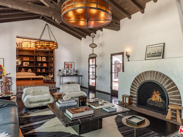 820 N Roxbury Dr, Beverly Hills, CA 90210 | MLS #26839
