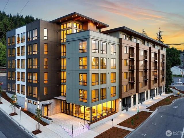 820 N State St Unit 606, Bellingham, WA 98225