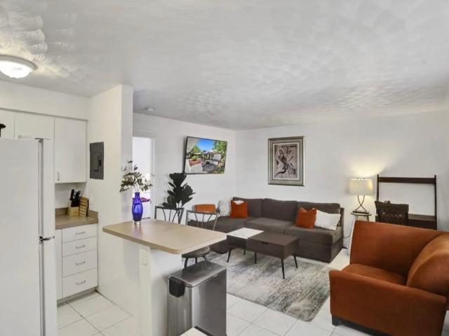 820 NE 16th Ave, Unit 2, Fort Lauderdale, FL 33304 | MLS #F10549