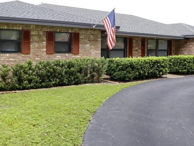 820 NW 73rd Ter, Plantation, FL 33317