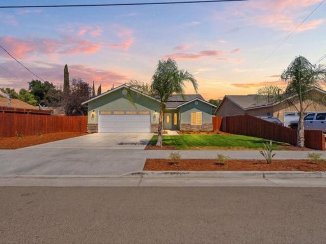 820 S Wright Way, Tulare, CA 93274