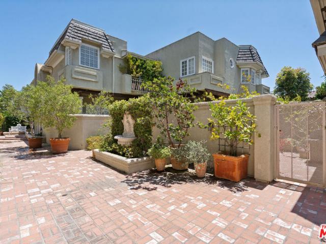 820 S Gretna Green Way 6