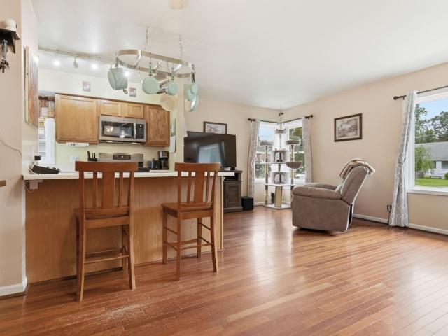 820 S Locust Street