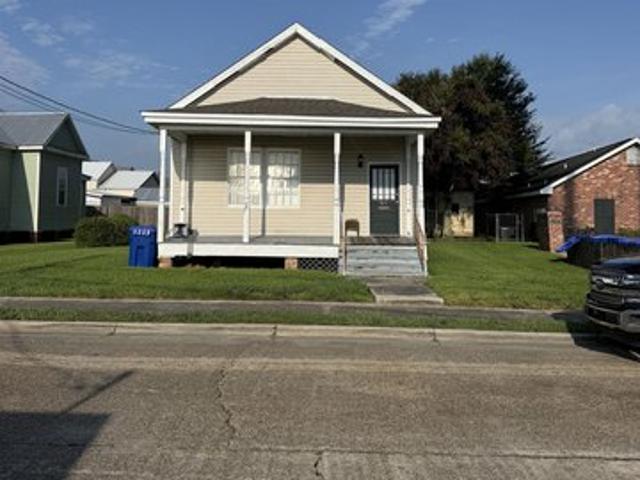 820 Saint Philip St, Thibodaux, LA 70301