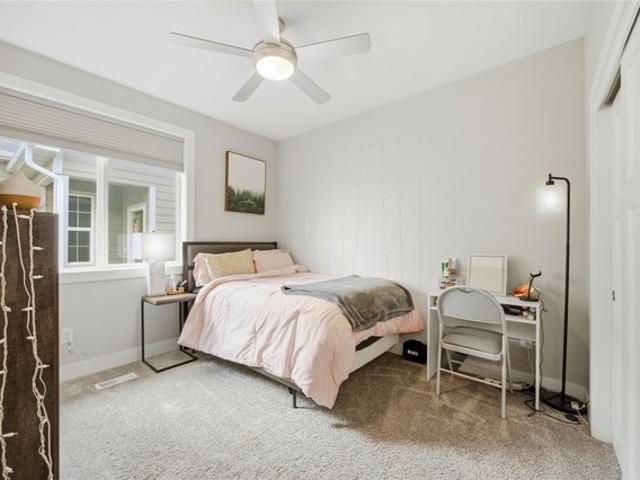 820 SE Booth Ave, Waukee, IA 50263