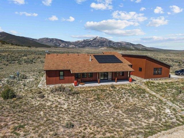 820 Shooting Iron Rd, Almo, ID 83312