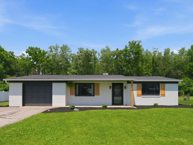 820 Stardust Blvd, Noblesville, IN 46060