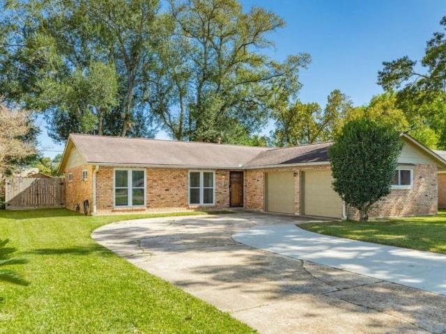 820 Perry St, Angleton, TX 77515 | MLS #49244 | Compass