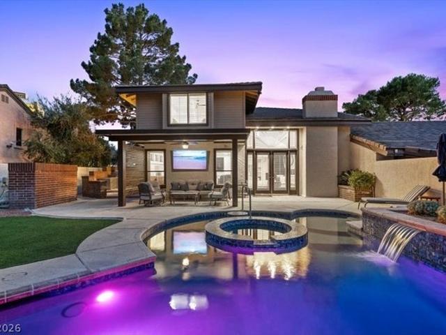 820 Pinehurst Dr, Las Vegas, NV 89109