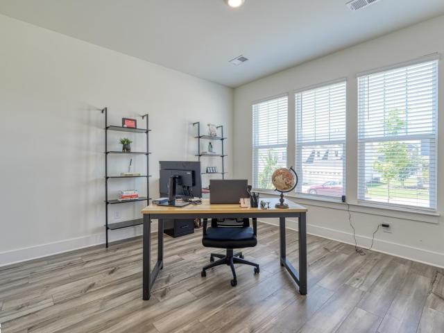 820 Redmill Lane