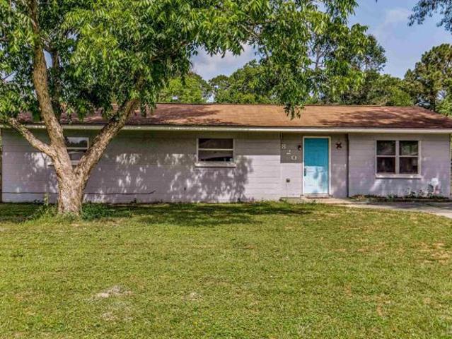 820 Rentz Ave, Pensacola, FL 32507