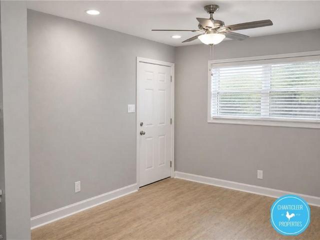 820 W 7th Street
