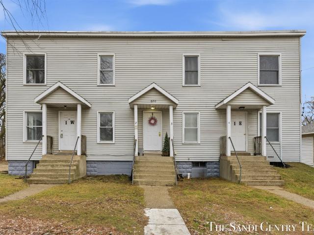 820 W Southern Avenue
