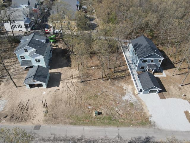 820 Washington Park Blvd