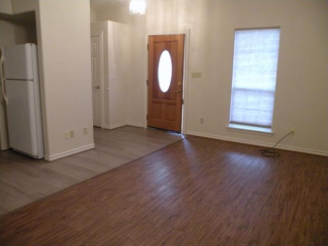 820 Tangle Oaks Drive