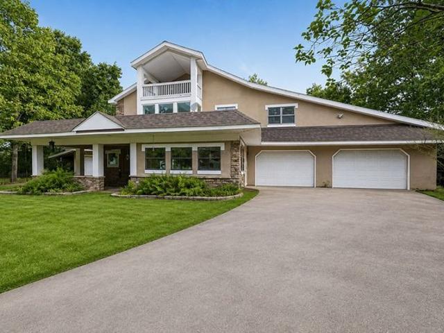 8214 Robin Ln, Rogers, AR 72756