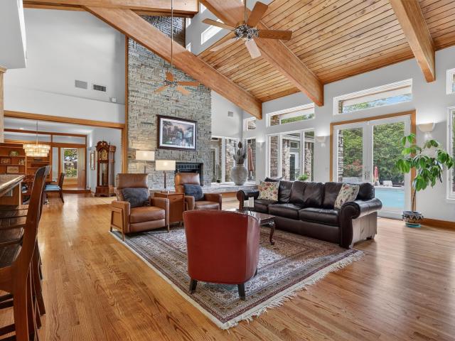 8215 Amber Cove Drive