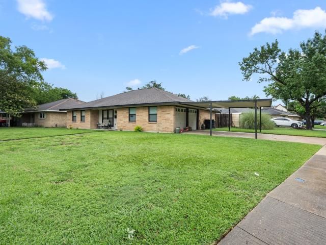 8215 Braes River Drive