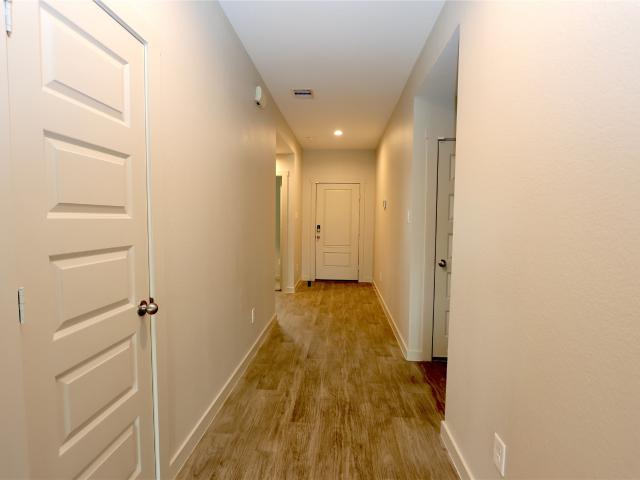 8215 Brahman Lane