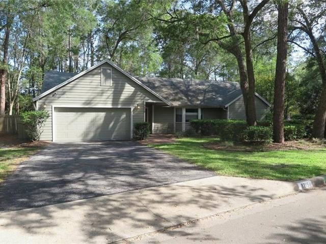 8215 SW 47th Rd, Gainesville, FL 32608