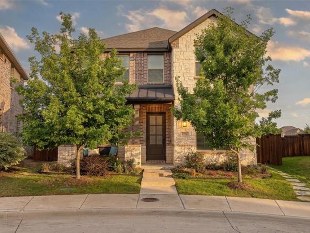 8216 Miscanthus Ct, Dallas, TX 75252