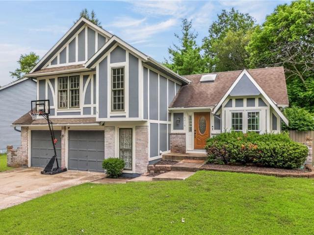 8216 NW Delta Drive
