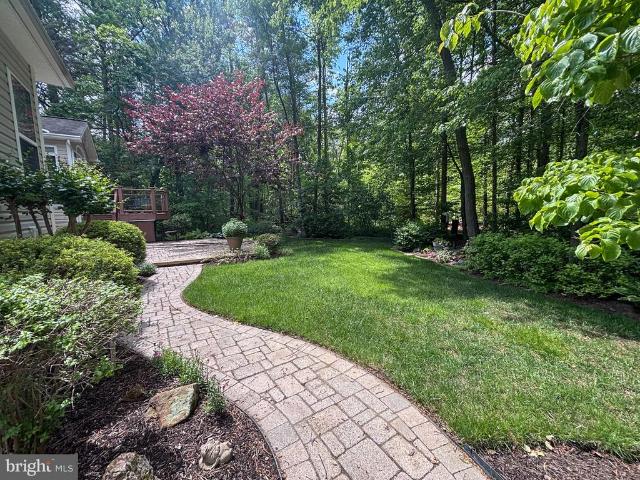 8216 Anglers Edge Court
