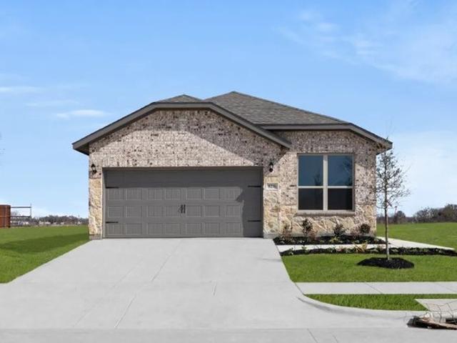 8216 Kingfisher Rd, Krugerville, TX 76227
