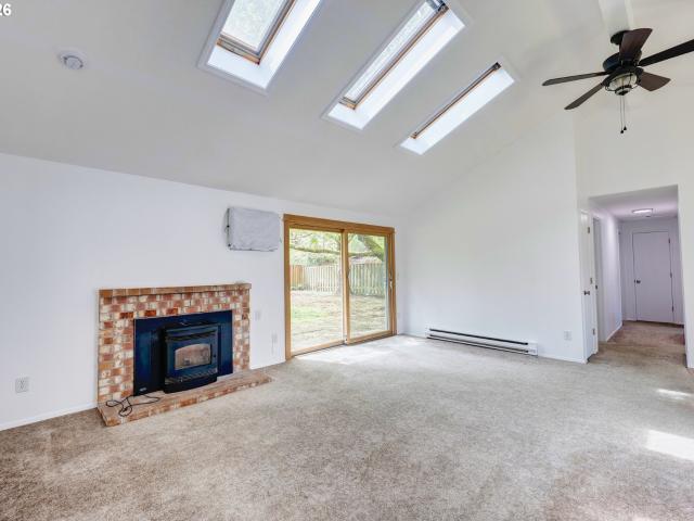 8216 sw steve st