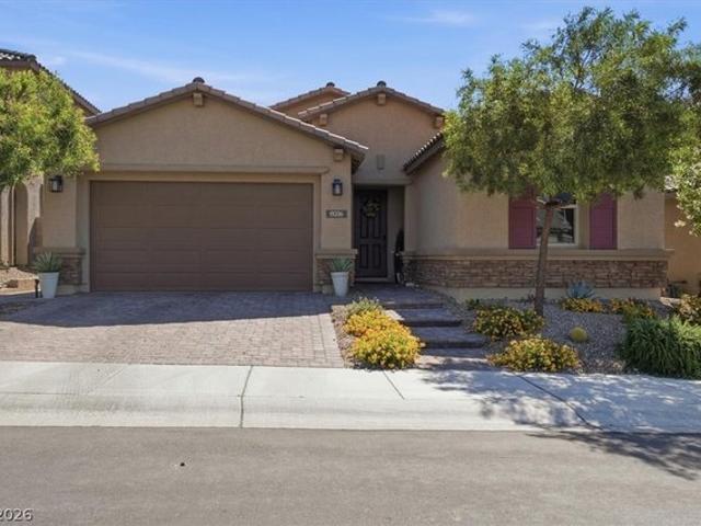 8216 Skye Struck Dr, Las Vegas, NV 89166