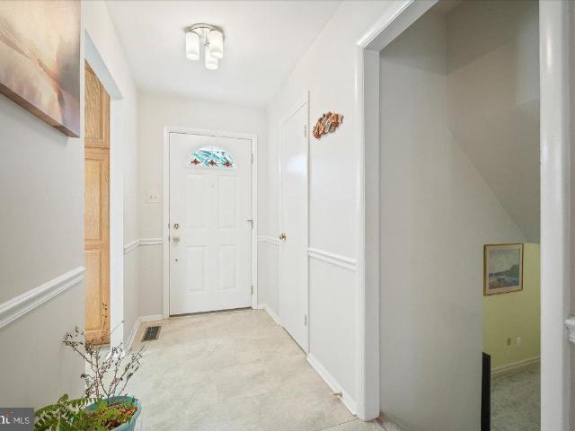 8217 Mountain Laurel Ln, Gaithersburg, MD 20879 | Compass