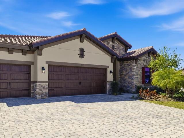 8217 Liebton Pl, Parrish, FL 34219 | MLS #A4684 | Compass