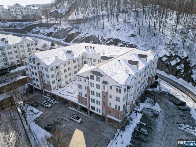 8217 Sanctuary Blvd, Unit 8, Riverdale, NJ 07457 | MLS #26006 | Compass