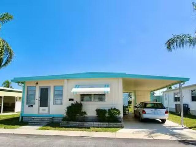 82188 E Street N, Pinellas Park, FL 33781 MLS U8235837
