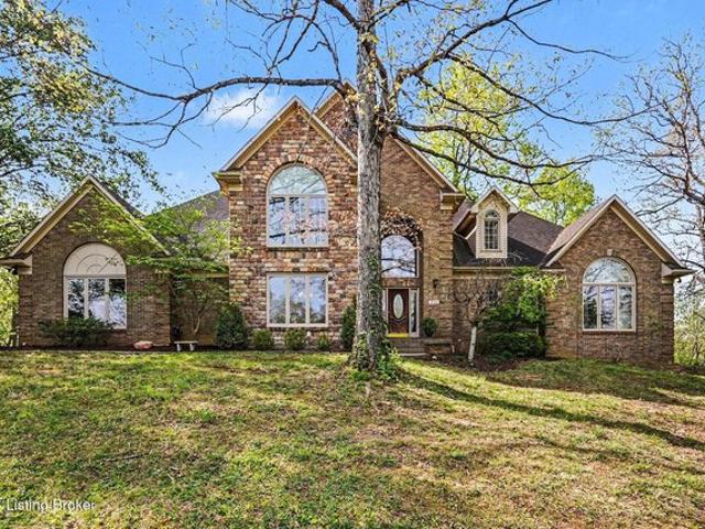 8218 St Anthony Church Rd, Louisville, KY 40214