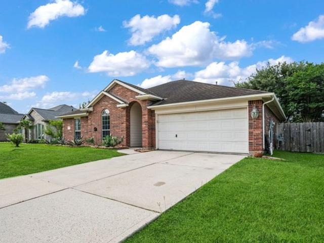 8218 Shady Ace Ln, Humble, TX 77346